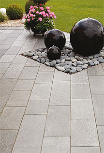 La dalle en pierre naturelle : indémodable